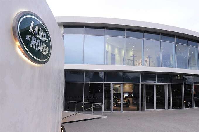 Découvrez les services Land Rover - 4x4 et SUV