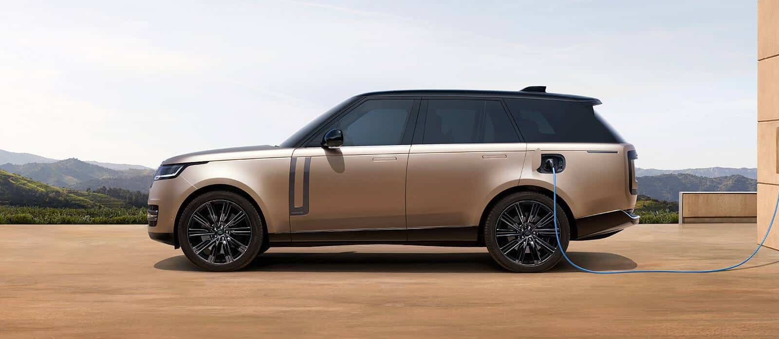 Notre gamme complète de SUV hybrides | Land Rover FR